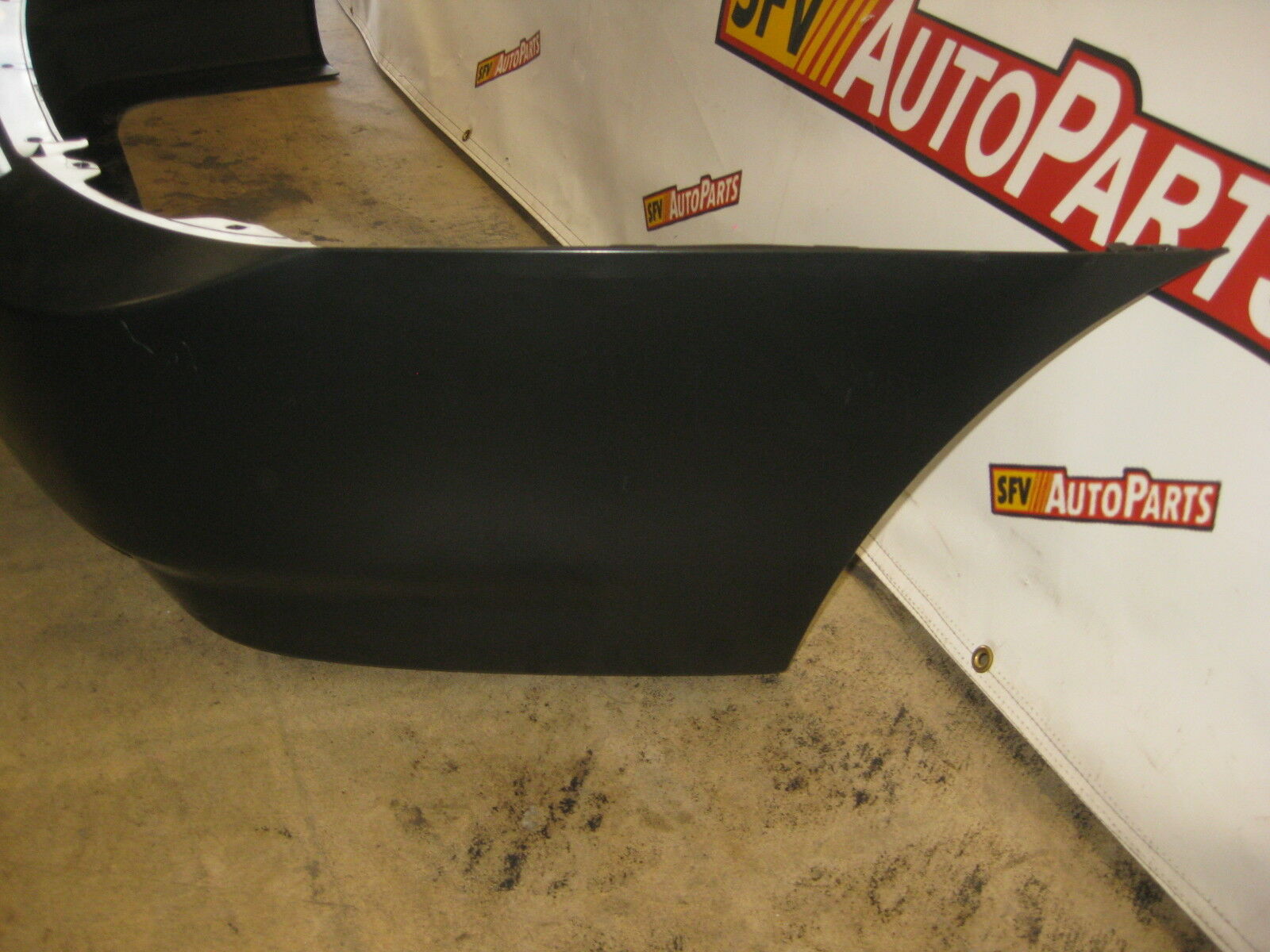 KIA SPECTRA REAR BUMPER 2004 2005 2006 NEVER PAINTED