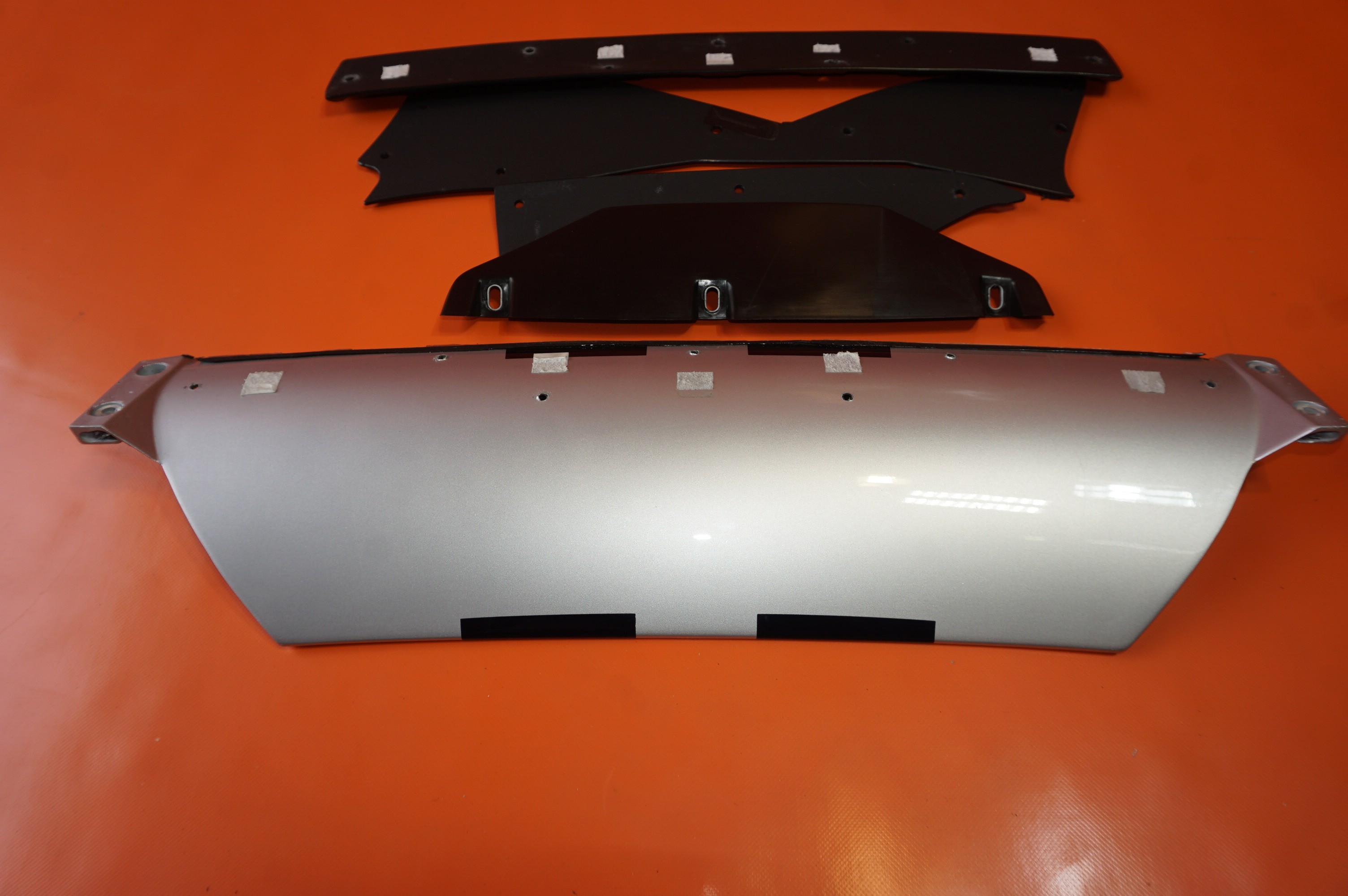 FERRARI 488 PISTA SPOILER LOWER CENTER LIP 2017 2018 2019 2020 SILVER