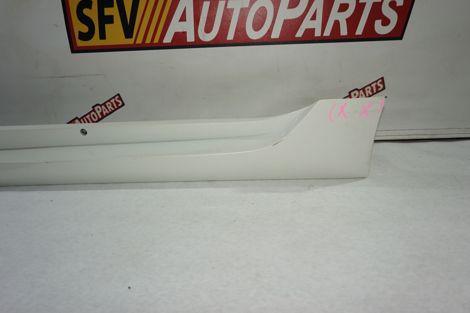 TOYOTA PRIUS ROCKER MOLDING LEFT DRIVER 2016 2017