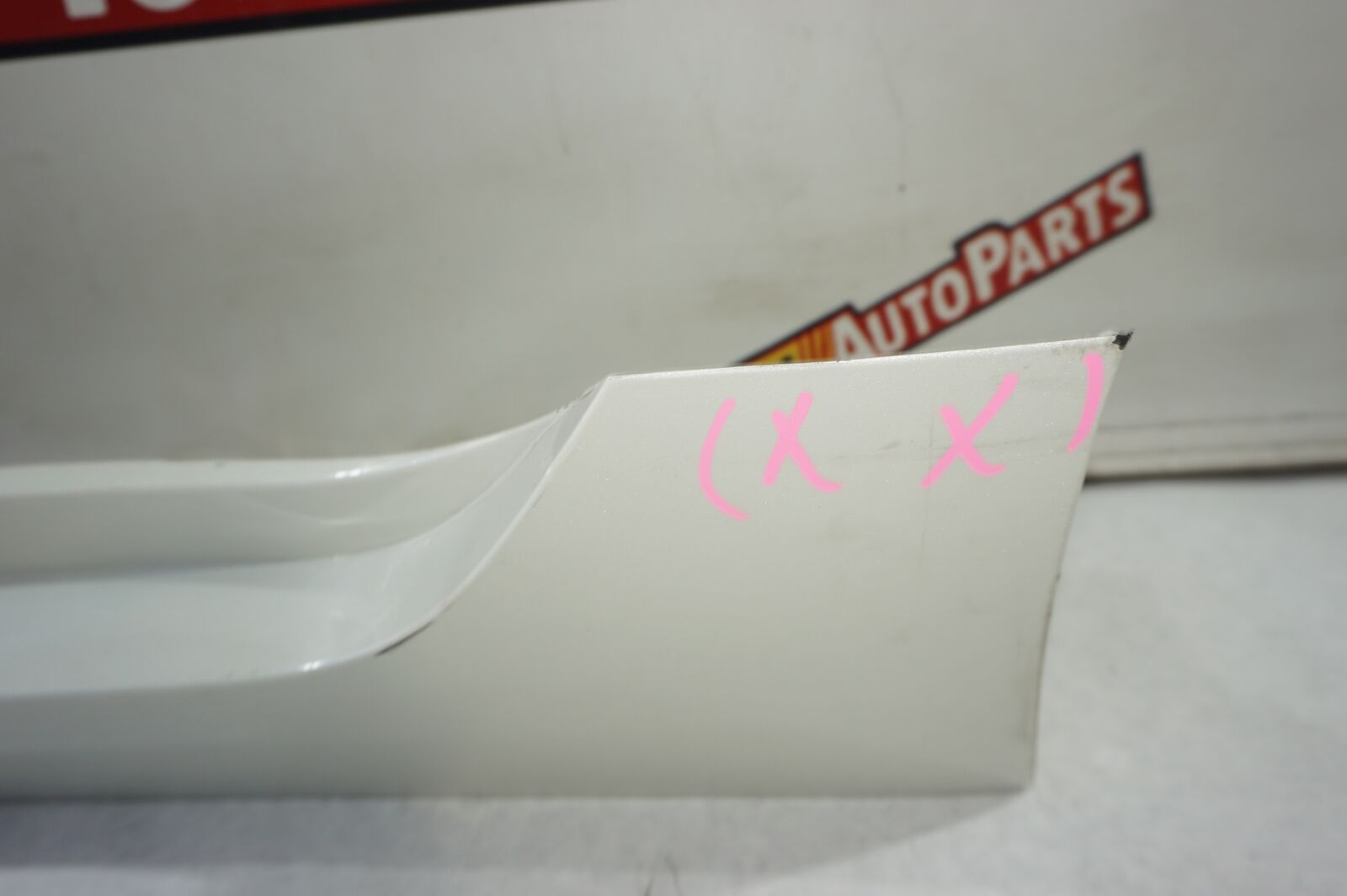 TOYOTA PRIUS ROCKER MOLDING LEFT DRIVER 2016 2017