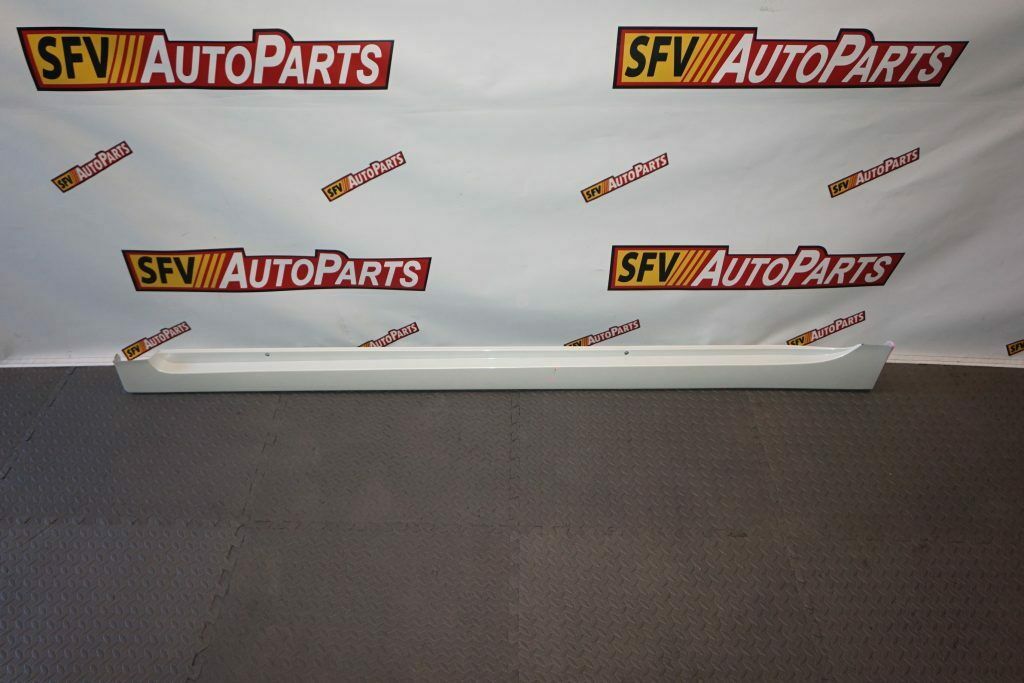 TOYOTA PRIUS ROCKER MOLDING LEFT DRIVER 2010 2011-2014