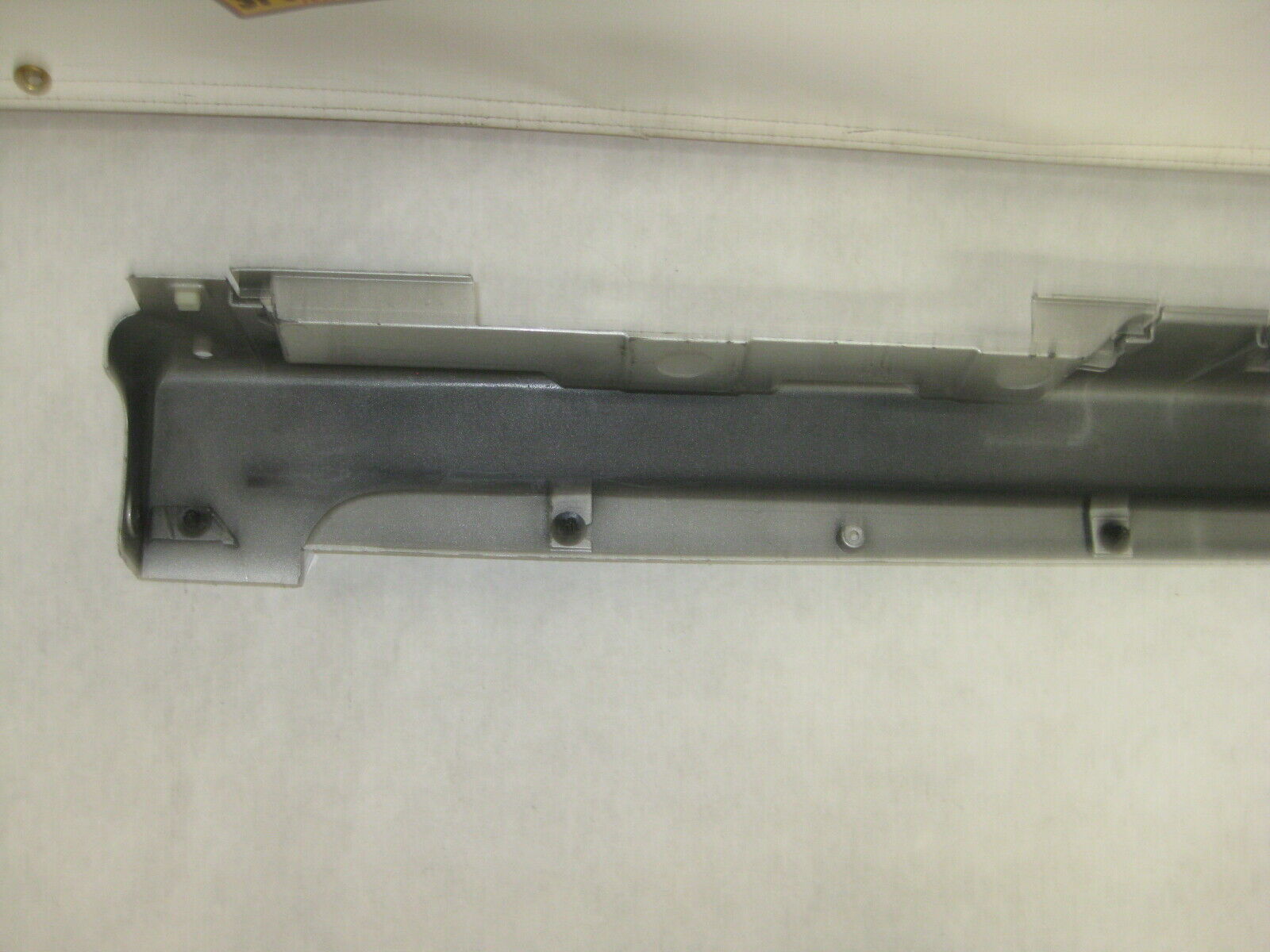 TOYOTA PRIUS ROCKER MOLDING 2010-2013