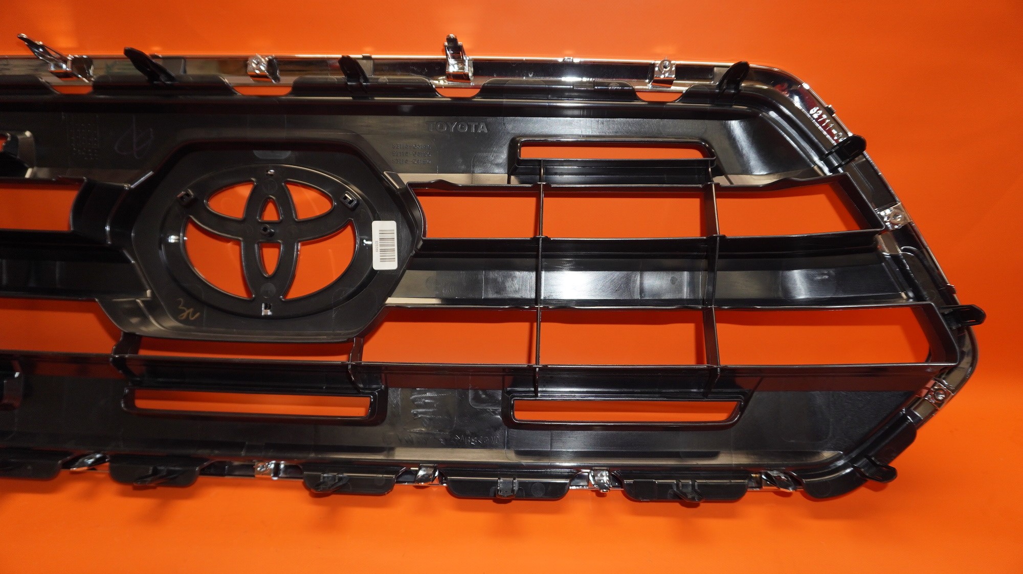 TOYOTA TACOMA GRILLE 2016 2017 2018 53114-04140 OEM