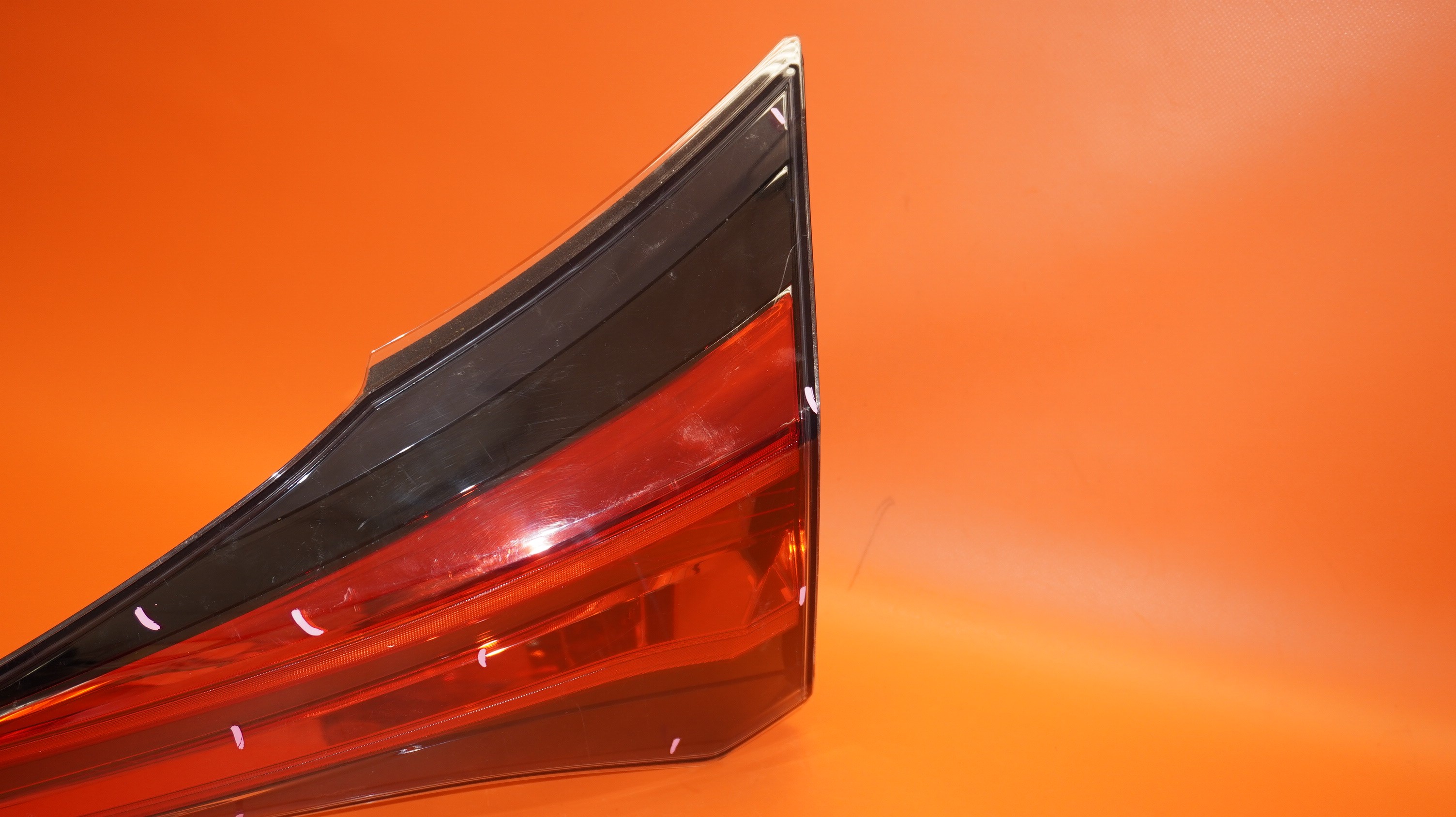 TOYOTA RAV4 TRUNK TAIL LIGHT RIGHT PASSENGER 2016 2017 2018