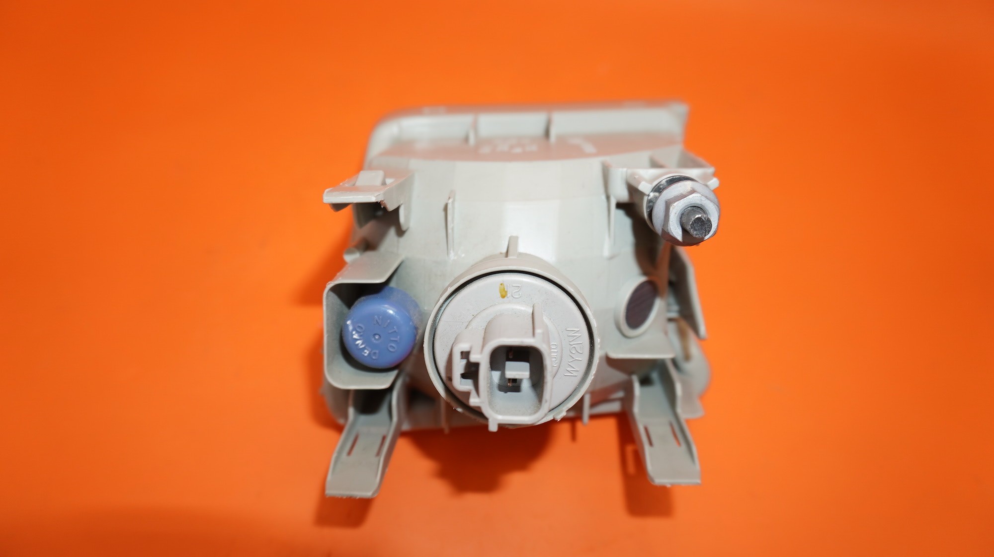 TOYOTA PRIUS FOG LIGHT LEFT DRVIER 2010 2011 81520-47020 OEM