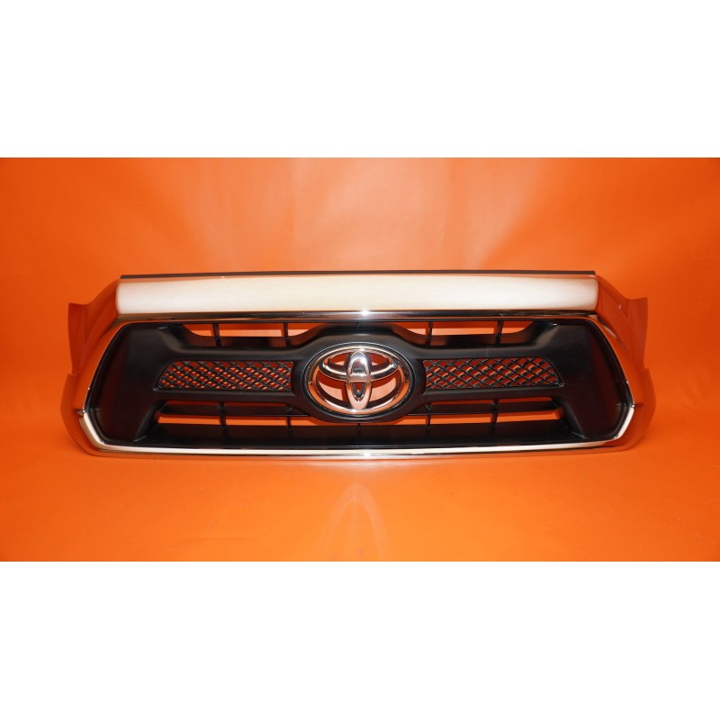TOYOTA TACOMA GRILLE 2012 2013 2014 2015 53100-04470 OEM
