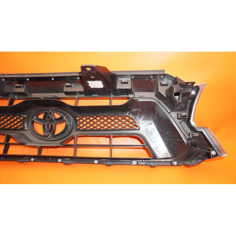 TOYOTA TACOMA GRILLE 2012 2013 2014 2015 53100-04470 OEM