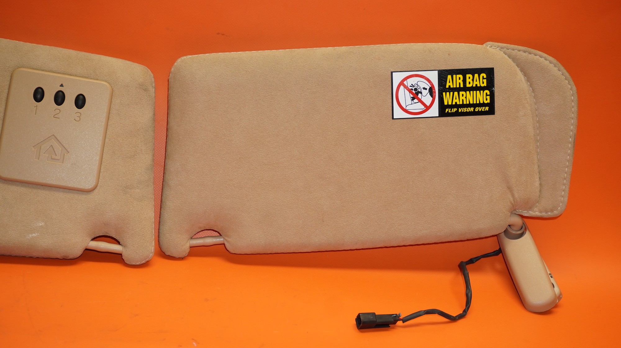 MASERATI QUATTROPORTE SUN VISOR LEFT AND RIGHT BEIGE 2004 2005 2006