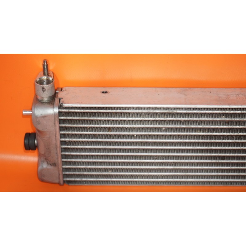 BMW M5 M6 OIL COOLER 2012 2013 2014 2014 2015 17212284260 F12 OEM