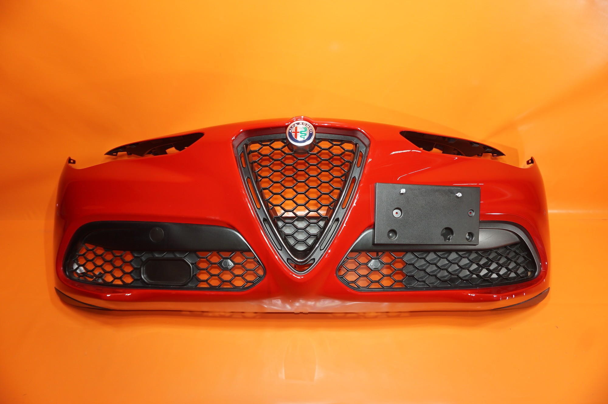 ALFA ROMEO STELVIO FRONT BUMPER RED SPORT 2017 2018 2019 OEM