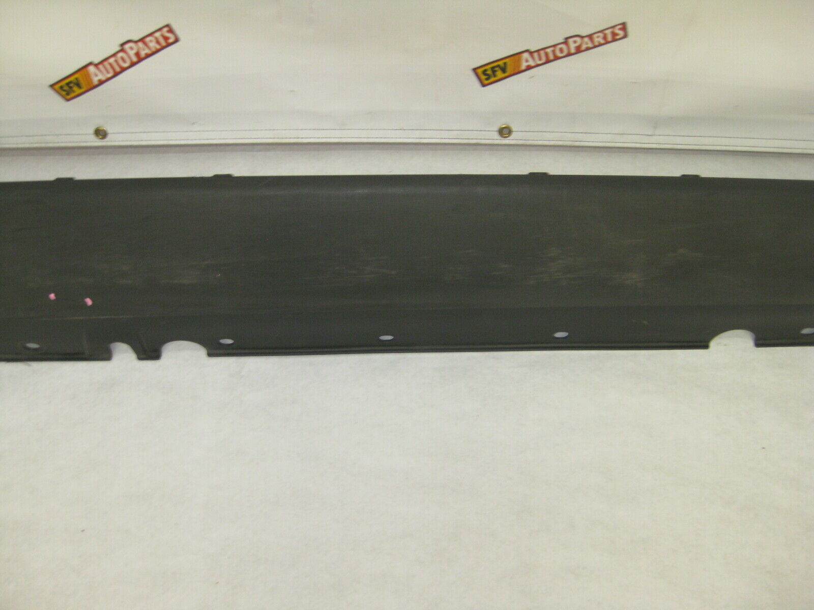 BMW X6 ROCKER MOLDING RIGHT PASSENGER 2008-2013