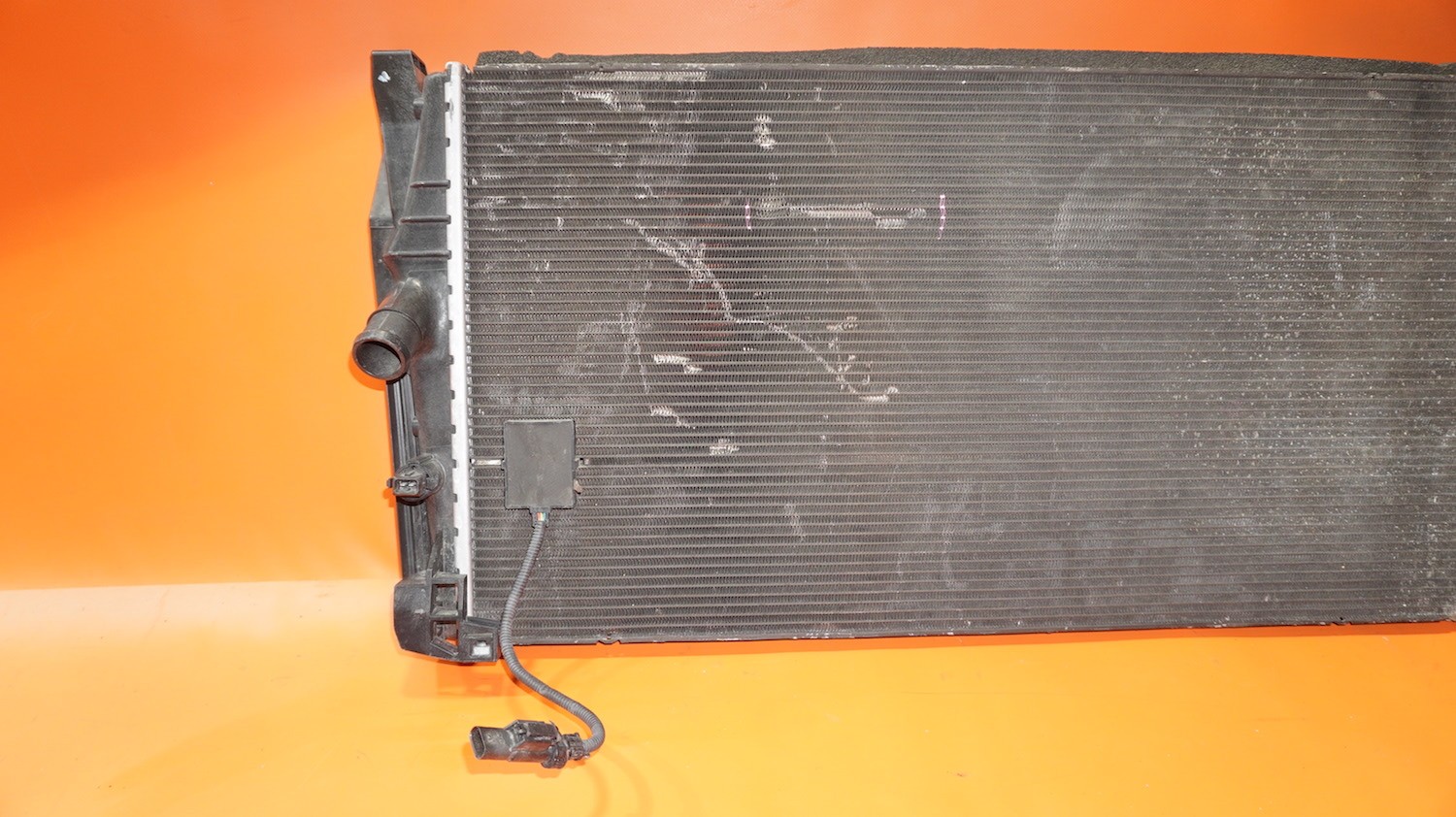 MINI COOPER S CLUBMAN RADIATOR 2015 2016 2017 2018 2019 17117617640