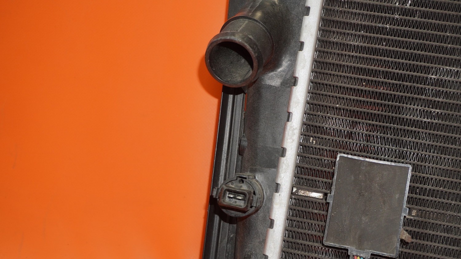 MINI COOPER S CLUBMAN RADIATOR 2015 2016 2017 2018 2019 17117617640