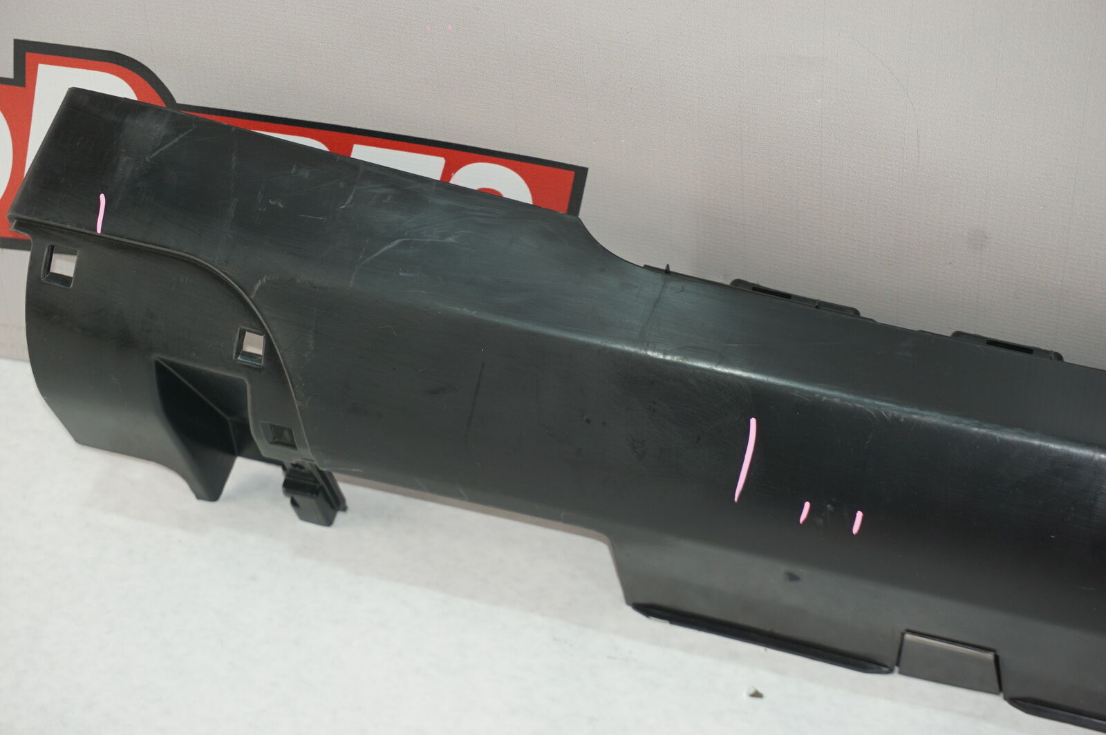 TESLA MODEL S ROCKER MOLDING RIGHT PASSENGER 2016 2017