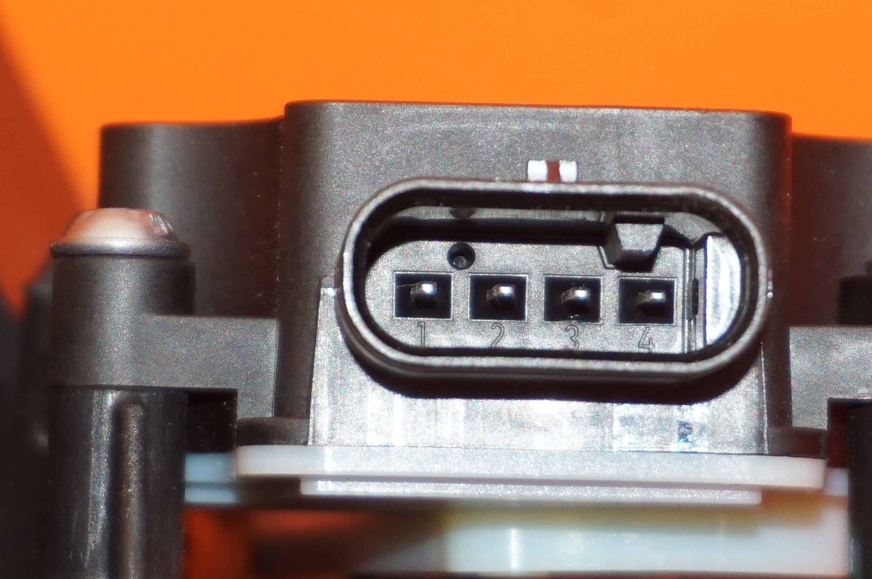 TESLA MODEL S ACTIVE LOUVER LEFT DRIVER 2016 2017 2018 1057851-00-J