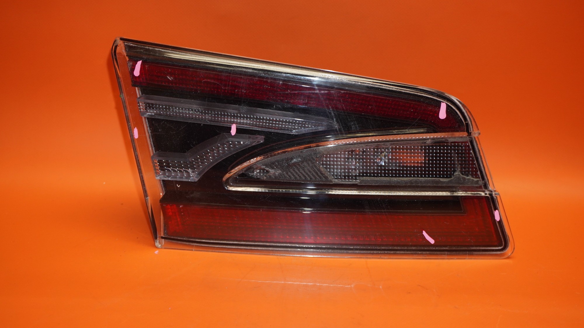 TESLA MODEL S LIFTGATE TAIL LIGHT LEFT DRIVER 2016 2017 2018 2019