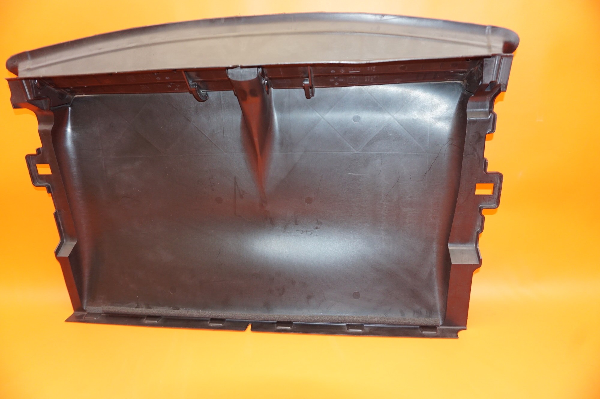 TESLA MODEL 3 ACTIVE GRILLE SHUTTER LOUVRE FRONT CENTER 1076732-00-H
