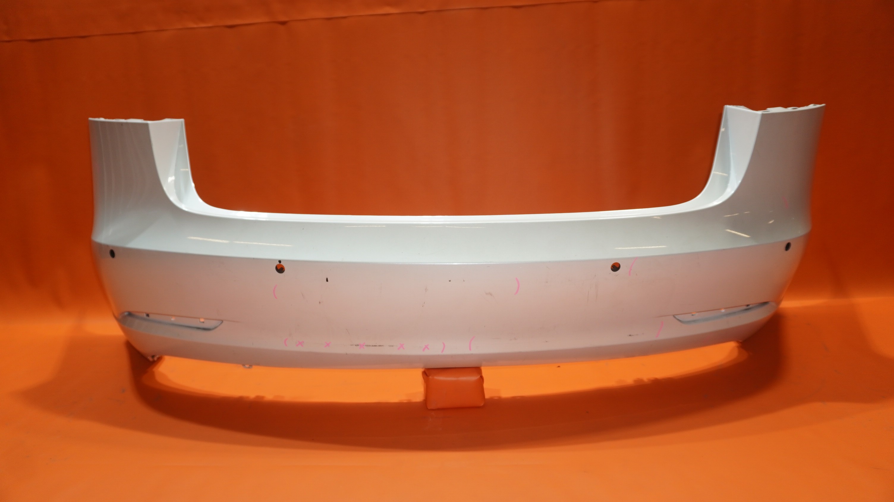 TESLA MODEL 3 REAR BUMPER 2017 2018 2019 1083983-00-G WHITE OEM