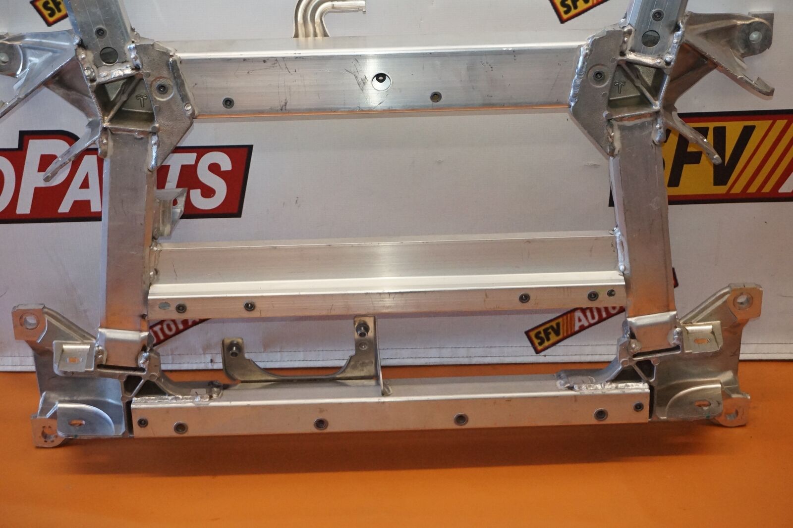 TESLA MODEL X CROSSMEMBER FRONT SUBFRAME 2015 2016