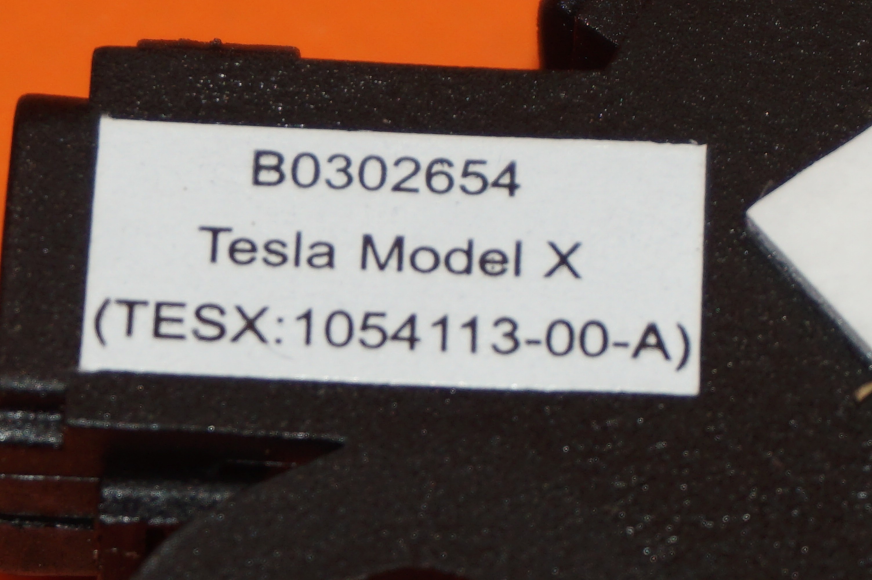 TESLA MODEL X POWER GATE CHIME 2016 2017 2018 2019 1054113-00-A OEM