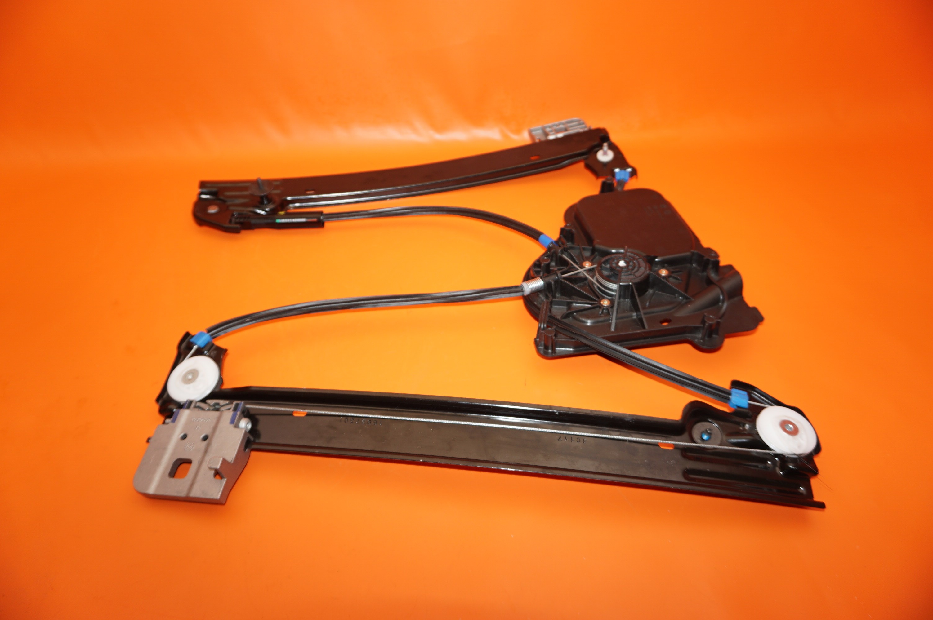 TESLA MODEL 3 WINDOW REGULATOR RIGHT FRONT 2017 2018 2019 2020 1096621