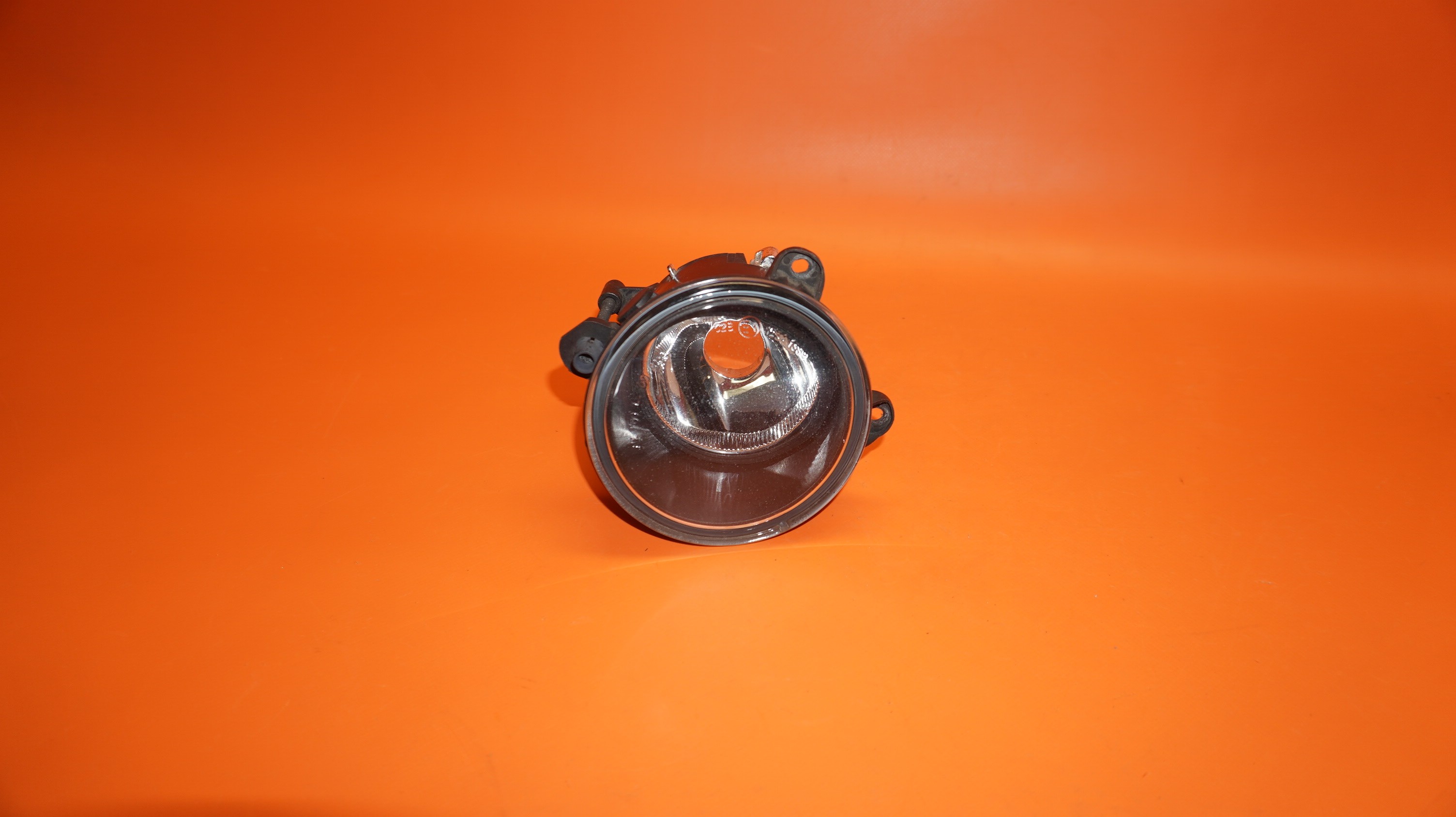 RANGE ROVER HSE LIGHT FOG LIGHT LEFT DRIVER 2003 2004 2005 XBJ000052 OEM