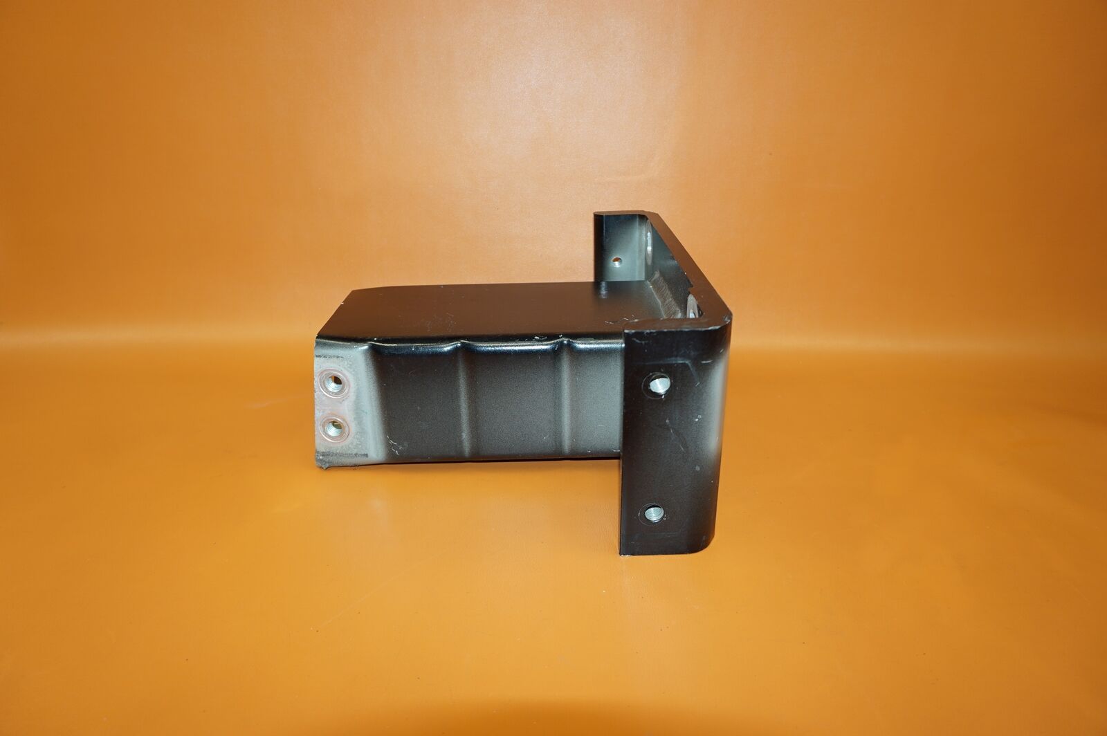 RANGE ROVER HSE REINFORCEMENT BRACKET FRONT 2013