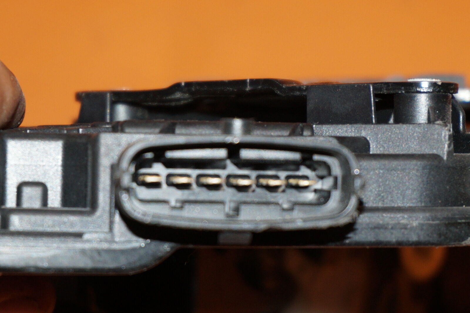 RANGE ROVER HSE DOOR LOCK LEFT REAR 2013 2014