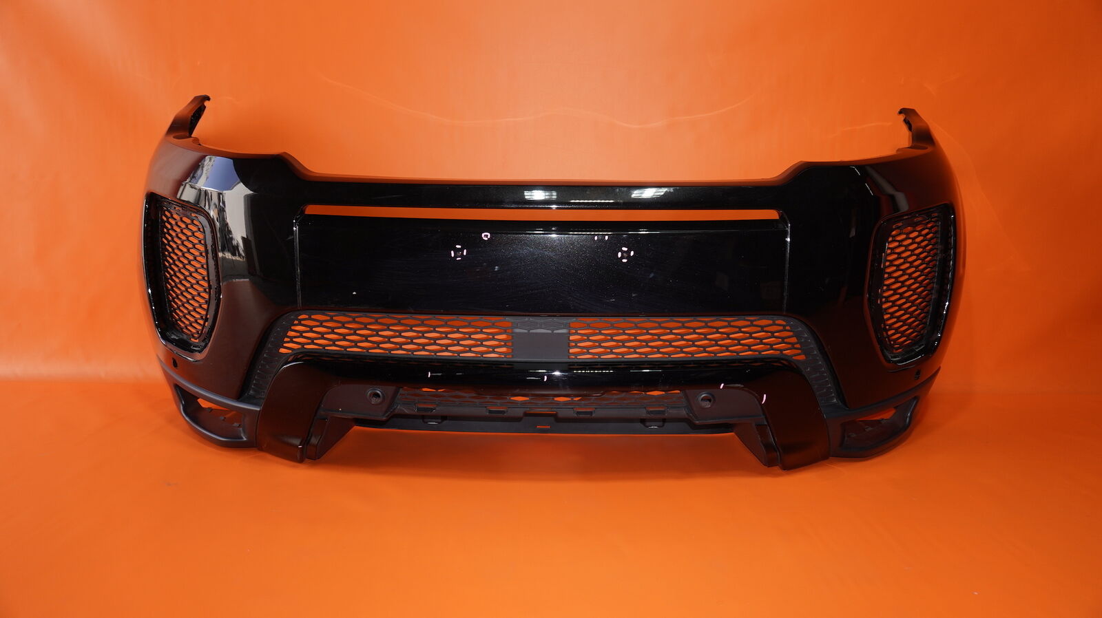 RANGE ROVER EVOQUE FRONT BUMPER 2016 2017 GJ32-17F003