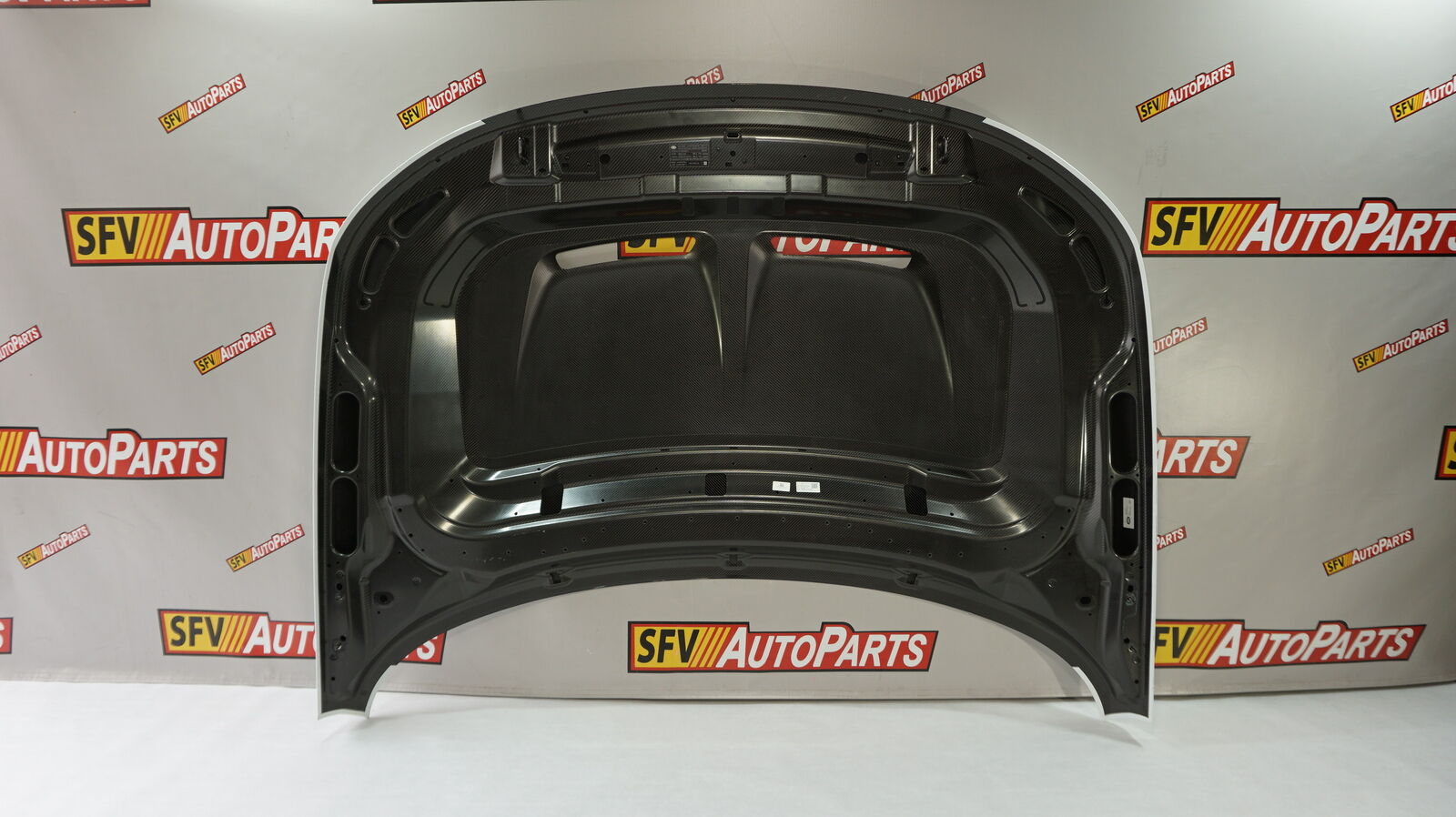 RANGE ROVER SPORT SVR HOOD 2018 2019 JK6M 16612 BC