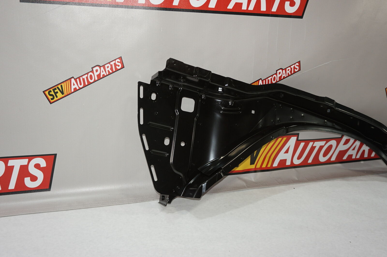 MASERATI GHIBLI UPPER STRUT RIGHT PASSENGER 2014 2015