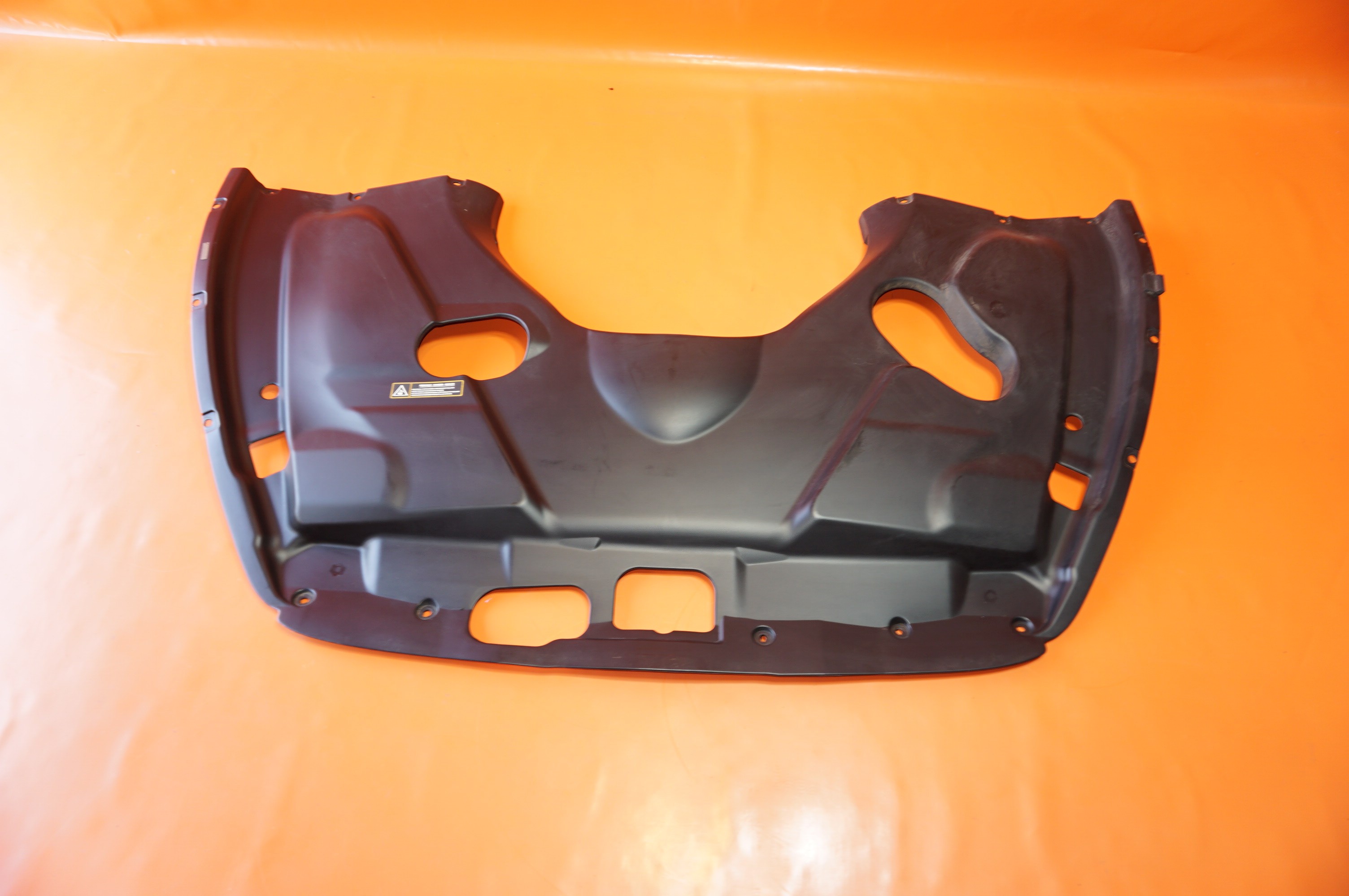 MASERATI GRANTURISMO ENGINE COVER CENTER 2008 2009 2010 2011 2012 2013 ...