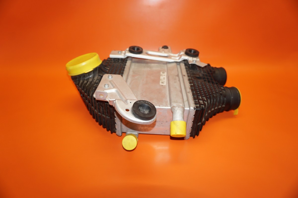 BMW M2 INTERCOOLER CHARGE AIR M4 2019 2020 3.0L 17517846235 OEM