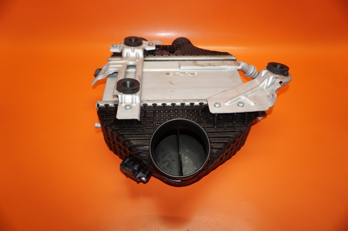 BMW M2 INTERCOOLER CHARGE AIR M4 2019 2020 3.0L 17517846235 OEM