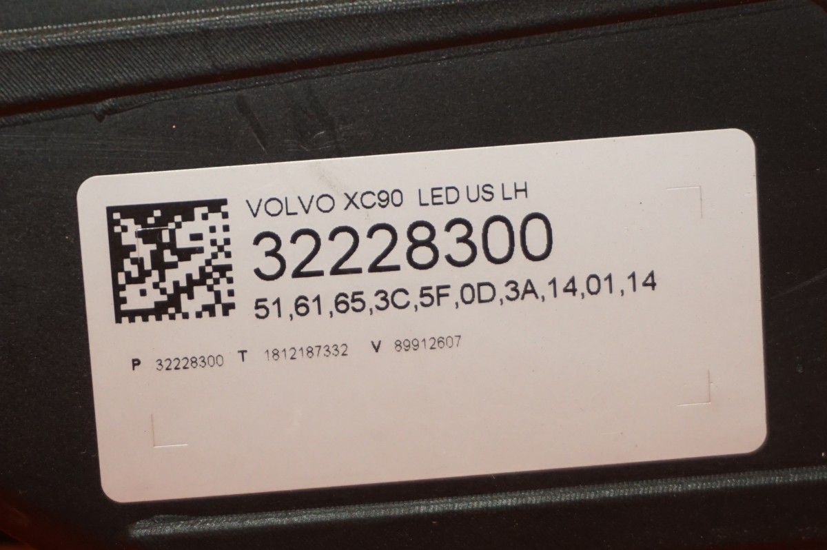 VOLVO XC90 HEADLIGHT LEFT DRIVER 2016 2017 2018 2019 FULL LED 32228300 OEM