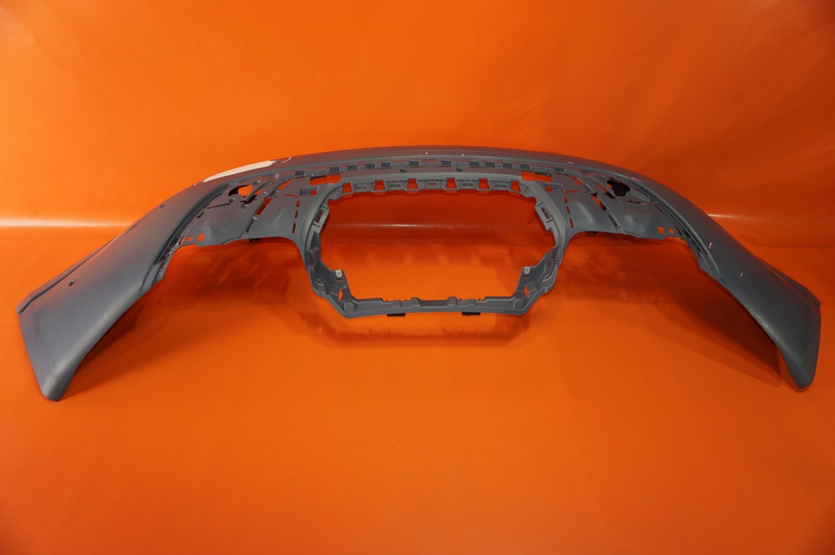 RANGE ROVER VELAR REAR BUMPER 2018 2019 2020 J8A2-17A958 OEM