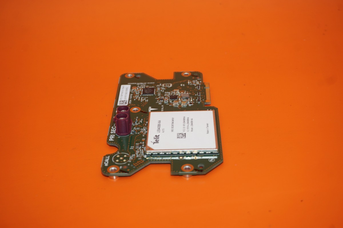 TESLA MODEL 3 MODERN TELIT 2017 2018 2019 2020 LE940B6 1120719-01-D OEM