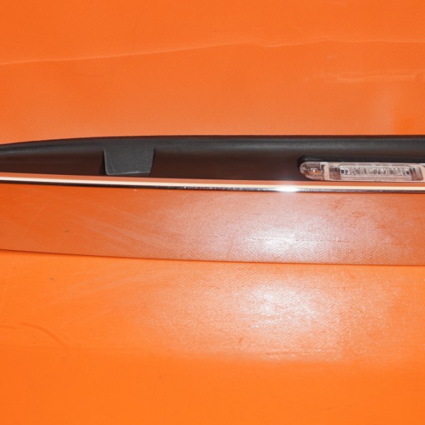 MERCEDES ML320 TAILGATE MOLDING TRIM 2006 2007 2008 2009 2010 2011 ...