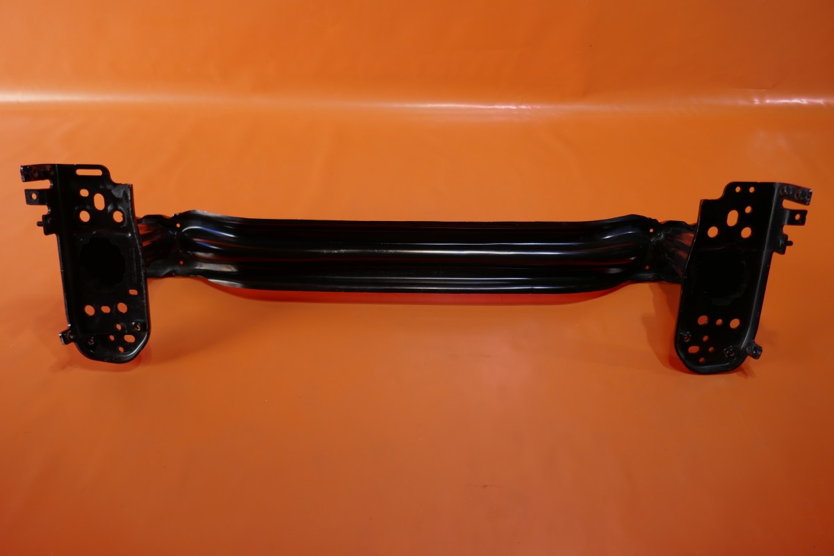 PORSCHE CAYENNE REINFORCEMENT FRONT 2011 2012 2013 2014 2015 7P0807109D OEM