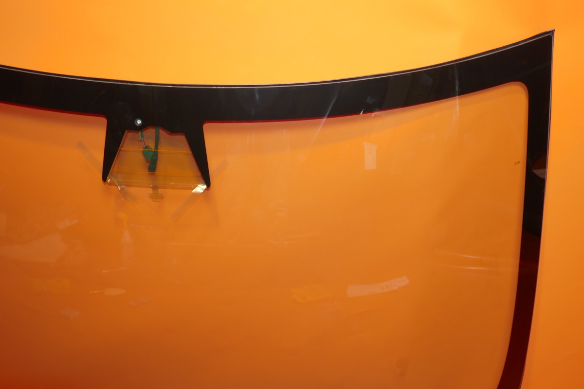 TESLA MODEL S WINDSHIELD FRONT GLASS 2016 2017 2018 2019 2020 1061987 ...