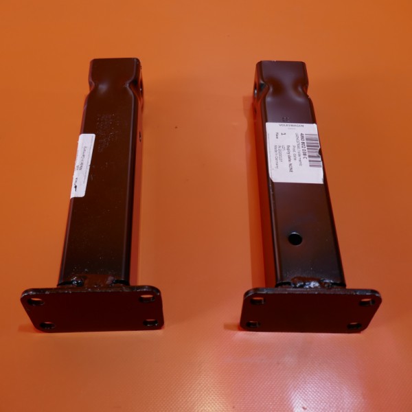 AUDI Q7 LOWER RAIL BRACKET LEFT RIGHT 2017 2018 2019 2020 Q8 4M0802037B OEM