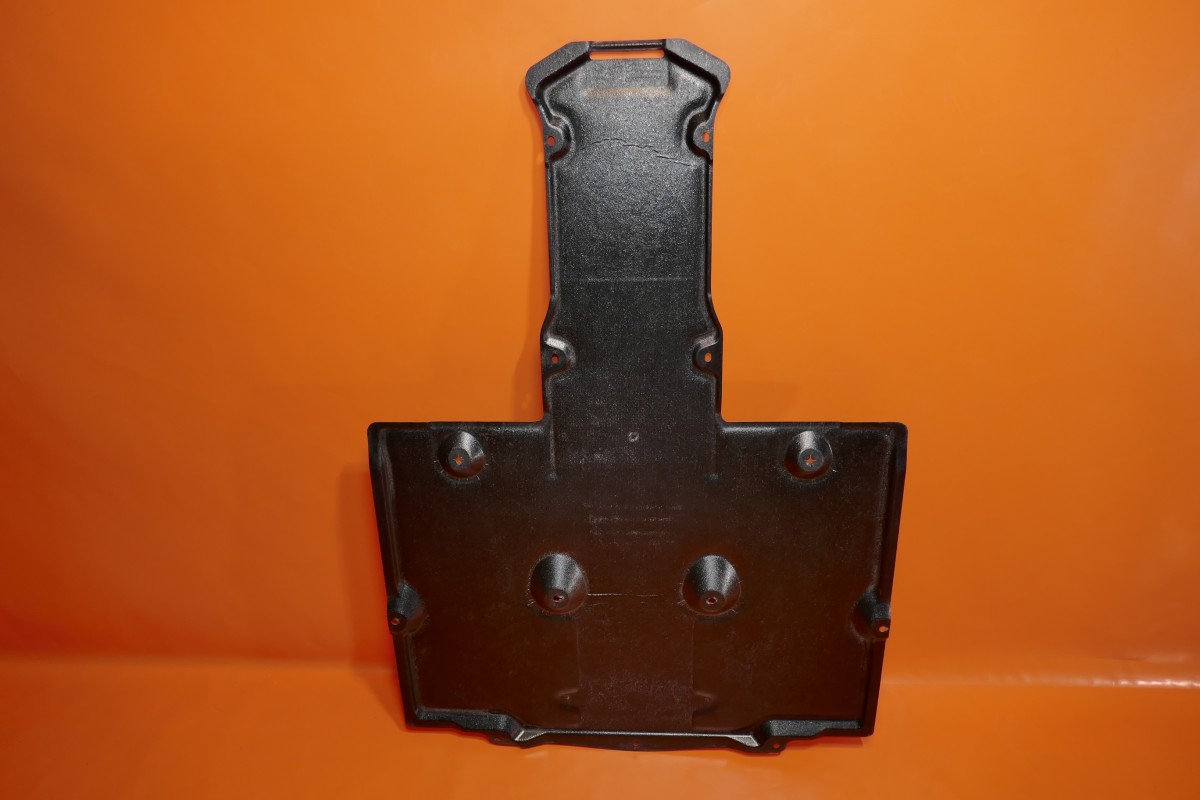 PORSCHE 911 BOXSTER 718 CAYMAN CENTER SHIELD 2017 2018 2018 99150460300 OEM