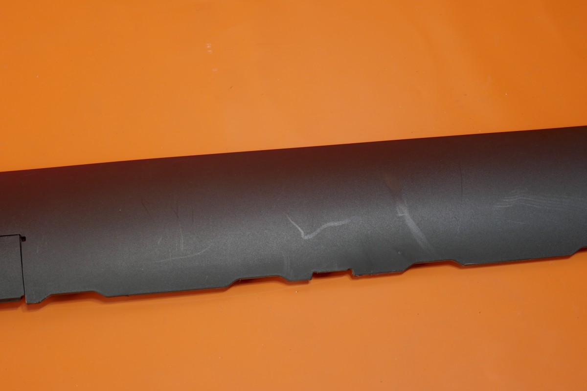 TESLA MODEL 3 ROCKER MOLDING RIGHT 2017 2018 2019 TEXTURE 1089829-00-D OEM