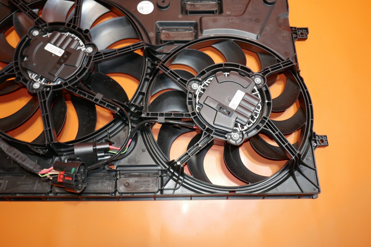 AUDI Q3 COOLING FAN 2019 2020 2021 2.0L 3Q0121203D OEM