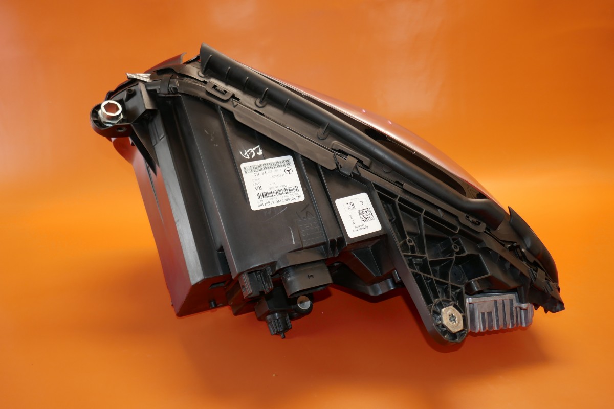 MERCEDES C300 HEADLIGHT RIGHT PASSENGER 2015 2016 2017 LED A2058201661 OEM