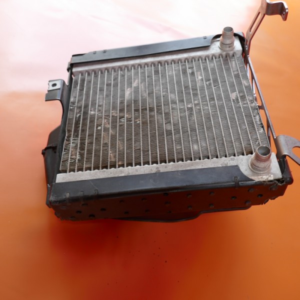 MERCEDES CLS63 RADIATOR COOLER LEFT DRIVER 5.5L 2015 2016 2017 2018 OEM