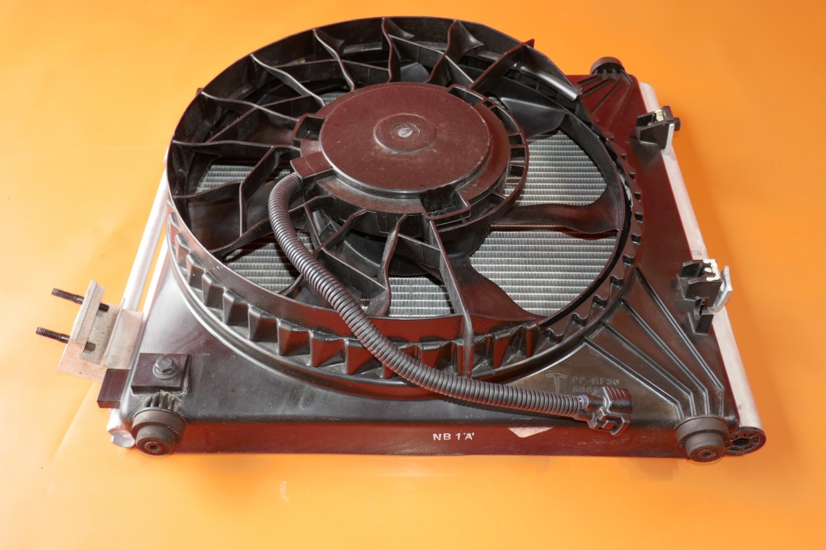 TESLA MODEL S FAN CONDENSER RIGHT PASSENGER 2016 2017 2018 2019 6007613 ...