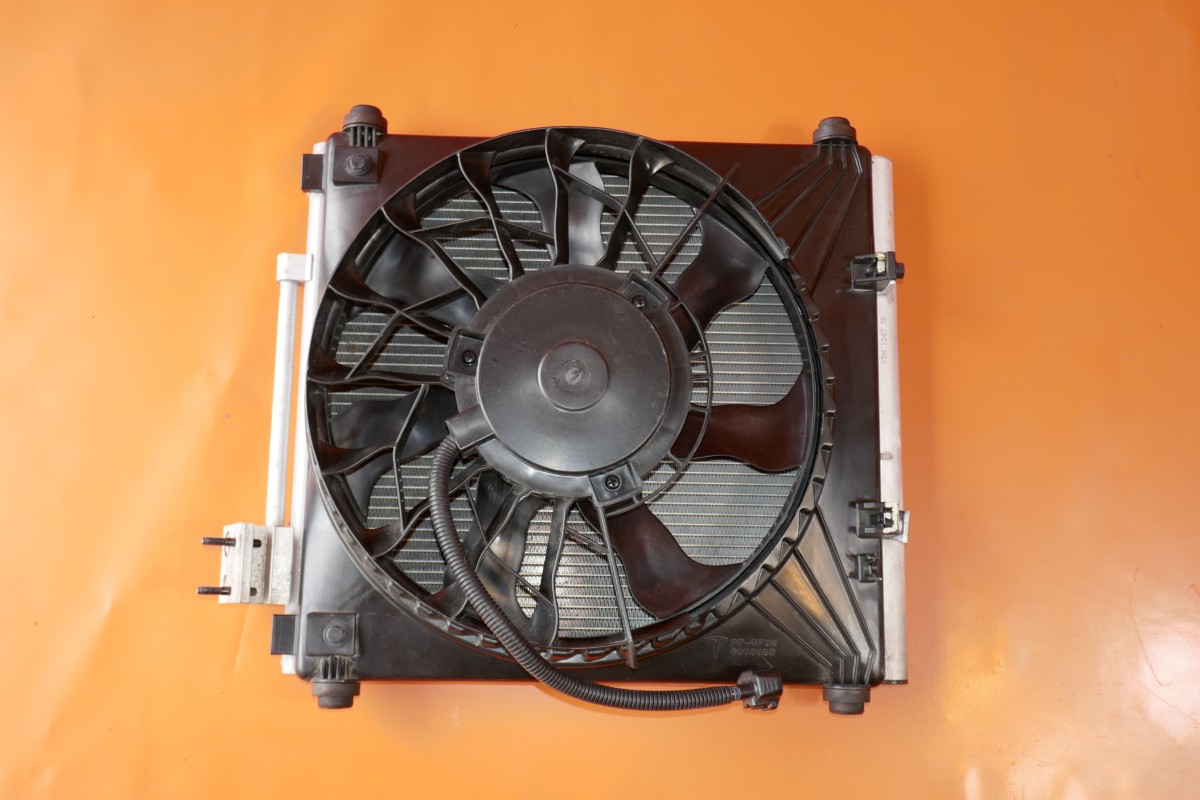 TESLA MODEL S FAN CONDENSER RIGHT PASSENGER 2016 2017 2018 2019 6007613 ...