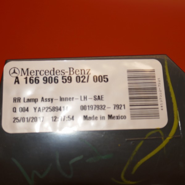 MERCEDES GLE350 TAIL LIGHT LEFT DRIVER 2016 2017 2018 A1669065902 LED OEM