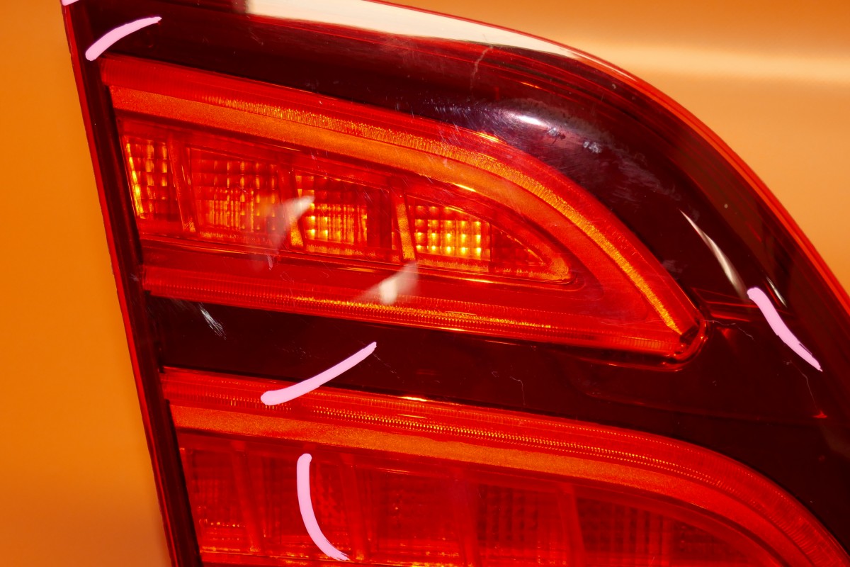 MERCEDES GLE350 TAIL LIGHT LEFT DRIVER 2016 2017 2018 A1669065902 LED OEM